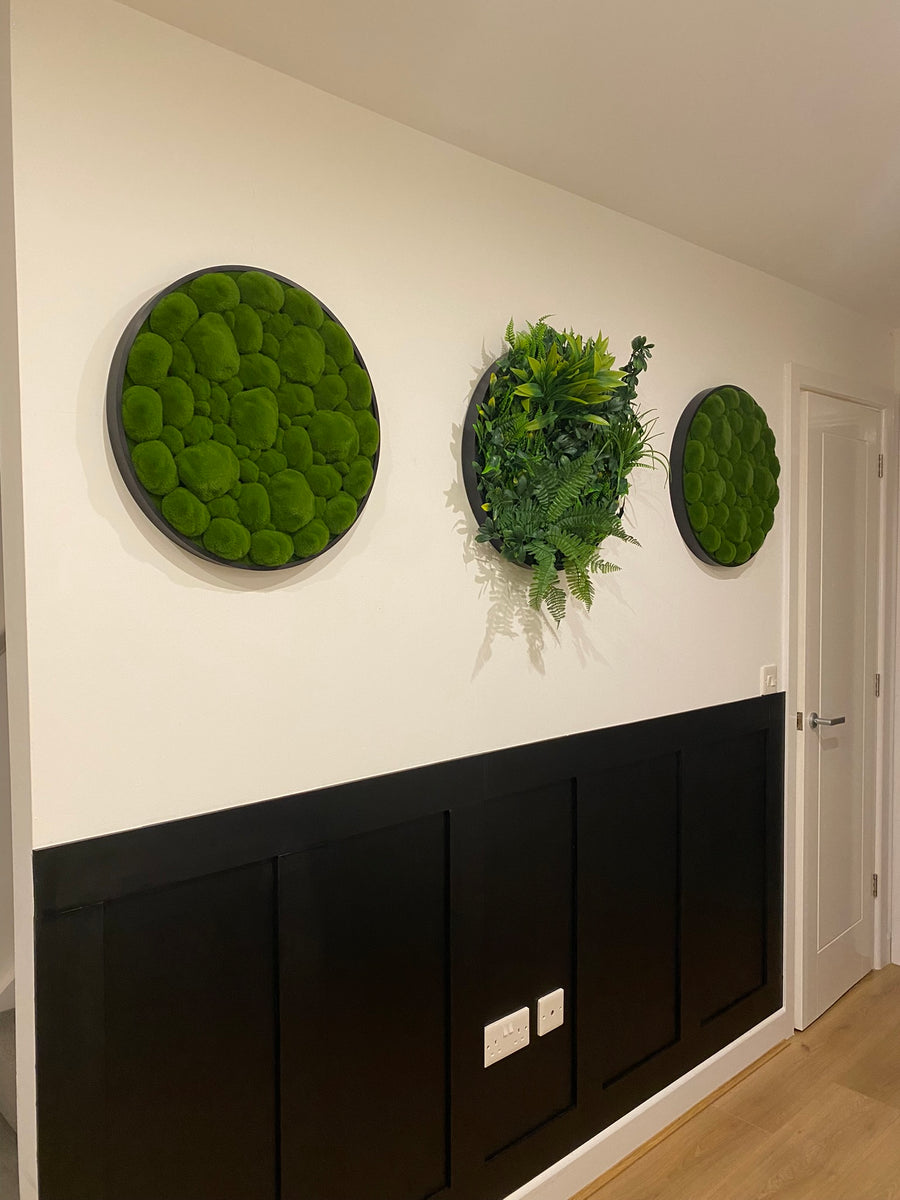 Artificial bun moss wall circular art panel aluminium Black - 50cm ...
